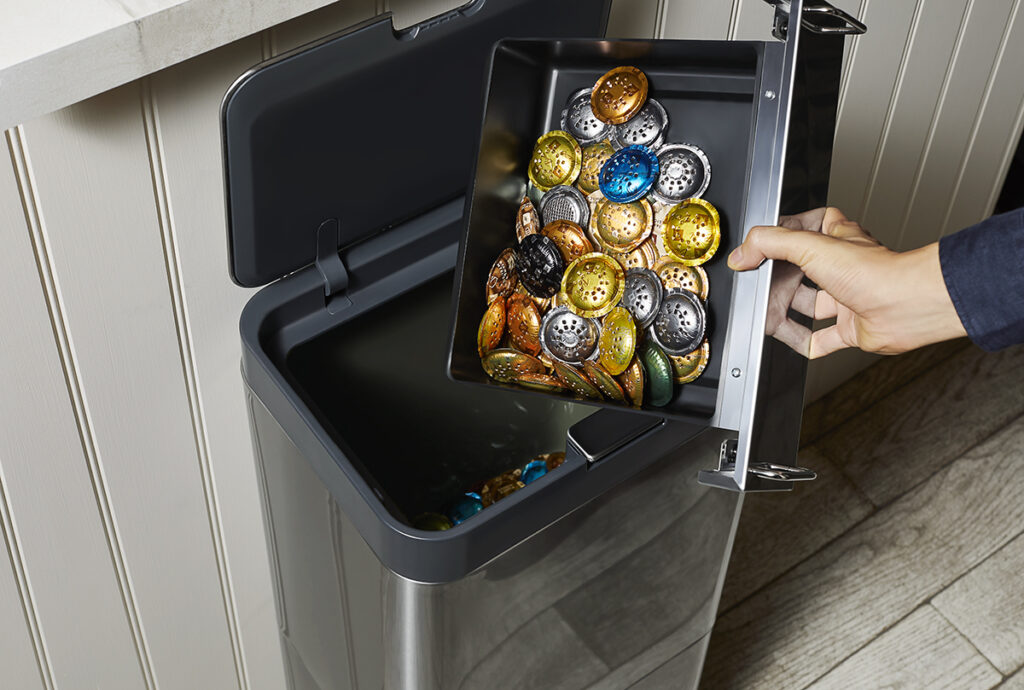 The positive cup - Nespresso Professional